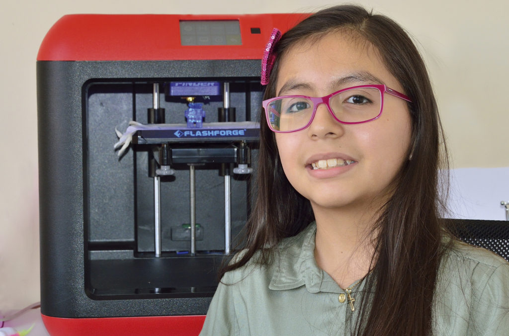 Emily Ulloa: ¡chicas en la tecnología! - Revista Vive