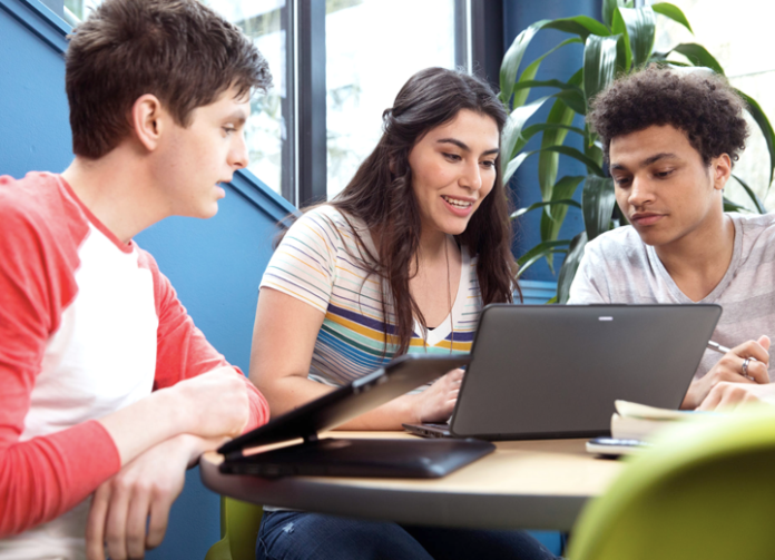Rol de la tecnología en la educación del futuro - Revista Vive
